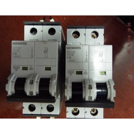 Siemens Circuit Breaker 5SY4206-7: Model 5SY4206-7