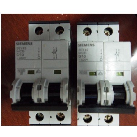 Siemens Circuit Breaker 5SY4210-7: Model 5SY4210-7