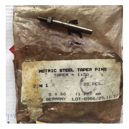 METRIC STEEL TAPER PINS