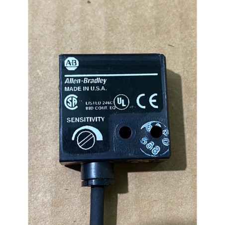Allen-Bradley 42SMU-7001 Series B Retroreflective Photoelectric Sensor