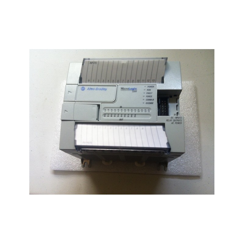 Allen-Bradley 1762-L24BWA MicroLogix 1200 PLC Controller