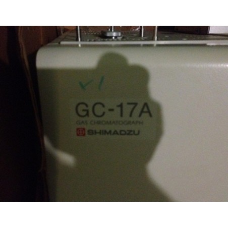 SHIMADZU GC-17A Gas Chromatograph for Advanced Analytical Applications
