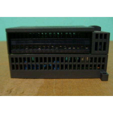 SIEMENS CPU 224 6ES7 214-IBD22-0XB0 | MODEL: J9P5846993
