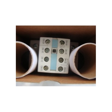 Siemens 15kW 400V AC-3 Contactor 3RT1-034-1AP04